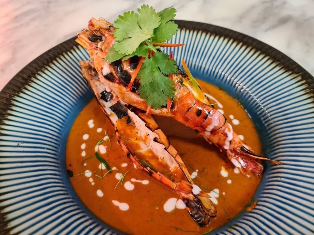 WANIDA THAI BISTRO - 44 Photos & 34 Reviews - 3200 NW Ave, Bellingham ...