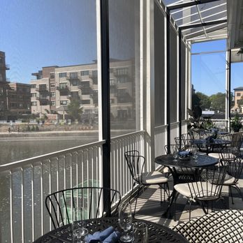 THE GRACEFUL ORDINARY - 261 Photos & 166 Reviews - 3 E Main St, St ...