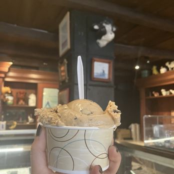 HALO PUB - Updated August 2025 - 300 Photos & 535 Reviews - 9 Hulfish ...