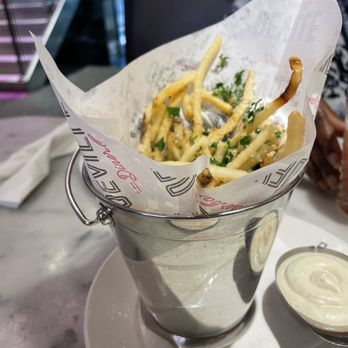 DEVILLE DINERBAR - Updated June 2024 - 1286 Photos & 612 Reviews - 1425 ...