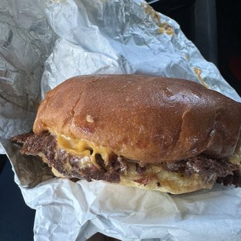 SMILEYS BURGER CLUB - Updated February 2025 - 56 Photos & 39 Reviews ...