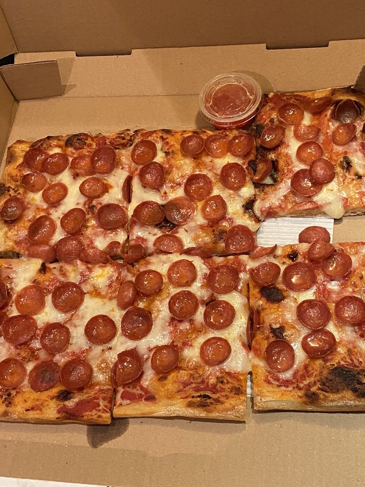 FLORA HAMILTON - Updated January 2026 - 4 Young Street, Hamilton ...