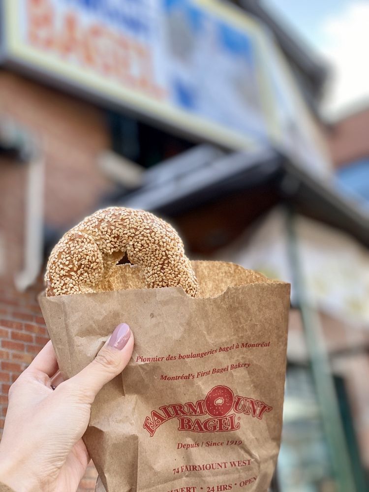 FAIRMOUNT BAGEL - 612 Photos & 696 Reviews - 74 Avenue Fairmount O ...
