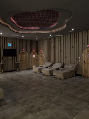 WATER Q SPA - Updated October 2025 - 50 Photos & 15 Reviews - 7501 ...