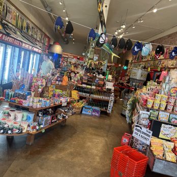 ROCKET FIZZ VENTURA - Updated April 2025 - 310 Photos & 98 Reviews ...