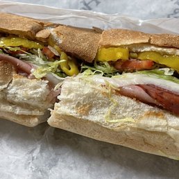 PAUL’S ITALIAN DELI AND RESTAURANT - Updated October 2025 - 199 Photos ...