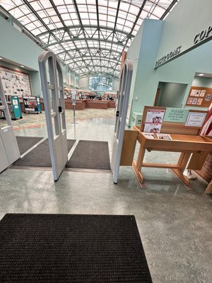 FRANKLIN TOWNSHIP PUBLIC LIBRARY - Updated September 2025 - 37 Photos & 13 Reviews - 485 DeMott ...