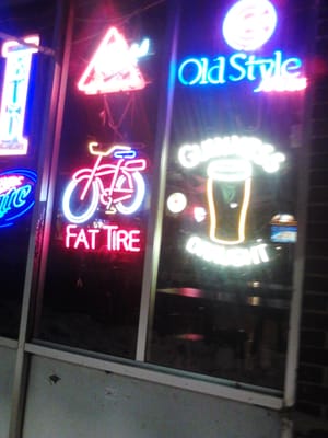 ILLINI INN - Updated December 2025 - 24 Reviews - 901 S 4th St ...