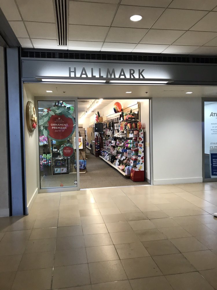 SUE’S HALLMARK SHOP - 12 Reviews - 225 N Michigan Avenue, Chicago ...