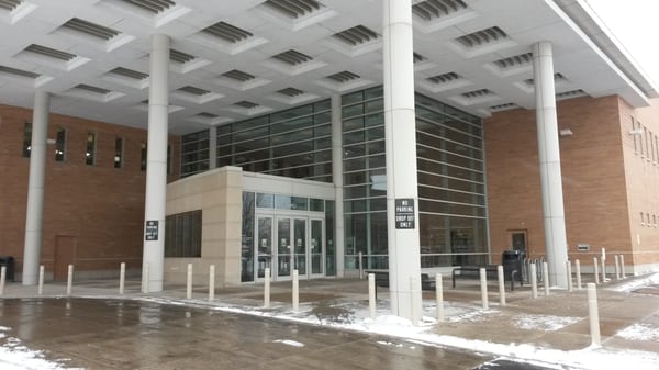 ORLAND PARK PUBLIC LIBRARY - Updated June 2025 - 26 Photos & 26 Reviews ...