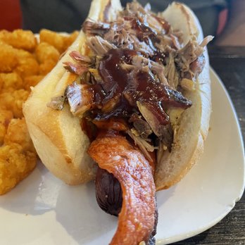 HOGSHEAD CAFE - Updated 2024 - 870 Photos & 538 Reviews - 8902 W Broad ...