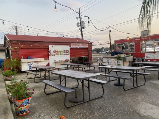 EL PERRON HOT DOGS - Updated December 2025 - 49 Photos & 50 Reviews ...