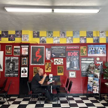 DG’S DELI & MARKET - Updated December 2025 - 74 Photos & 113 Reviews ...