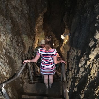 PERRY’S CAVE - Updated October 2025 - 115 Photos & 36 Reviews - 979 ...