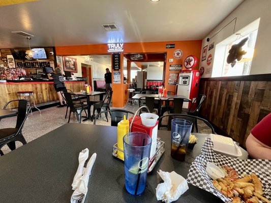 HARLEYZ & HOT RODZ MOTOR PUB AND GRILL - 34 Photos & 25 Reviews - 2061 ...