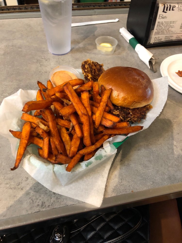THE JUNCTION DINER - 92 Photos & 165 Reviews - 7401 W Madison St ...