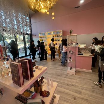 THE CRYSTAL LOFT - Updated December 2025 - 23 Photos - 11200 Broadway ...