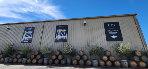 CRŪ WINERY - Updated October 2025 - 117 Photos & 73 Reviews - 20146 Rd ...