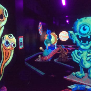 PUTTING EDGE - Updated December 2025 - 36 Photos & 24 Reviews - 1259 ...