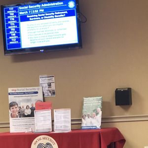 MARKHAM COURTHOUSE - Updated July 2025 - 10 Reviews - 16501 Kedzie Pkwy ...