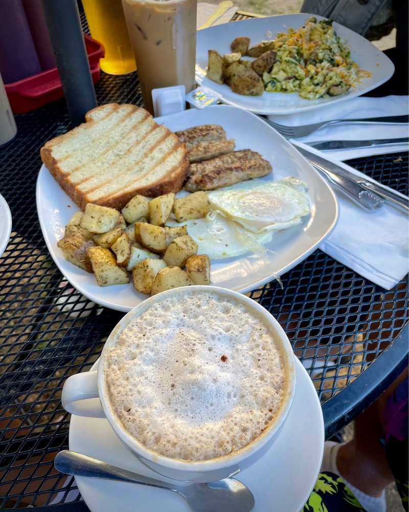 THE NILE CAFE - Updated January 2026 - 312 Photos & 296 Reviews - 121 I ...