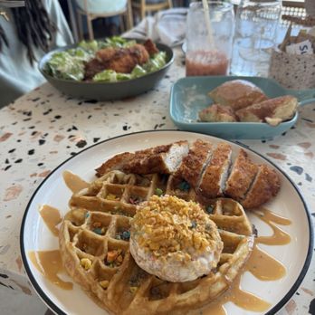 BOX ST. ALL DAY - Updated June 2025 - 1971 Photos & 851 Reviews - 623 ...