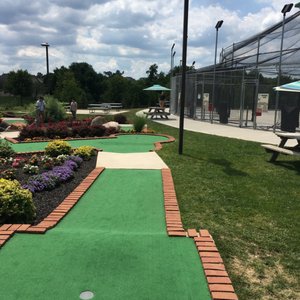 OLENTANGY MINI GOLF - 34 Photos & 14 Reviews - 63 Olentangy Crossings W ...