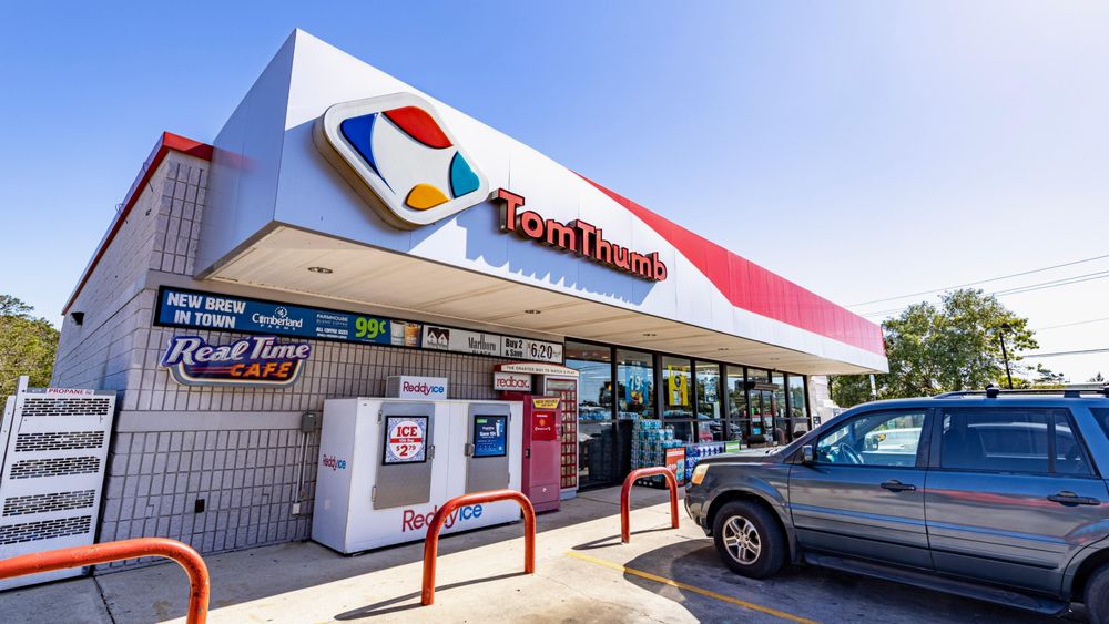 TOM THUMB - Updated January 2025 - 5450 Saufley Field Rd, Pensacola, Florida - Gas Stations ...