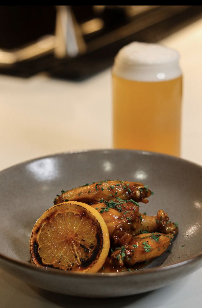 PENNYDROP BAR+KITCHEN - 17 Photos - 400 Olive St, Saint Louis, Missouri ...