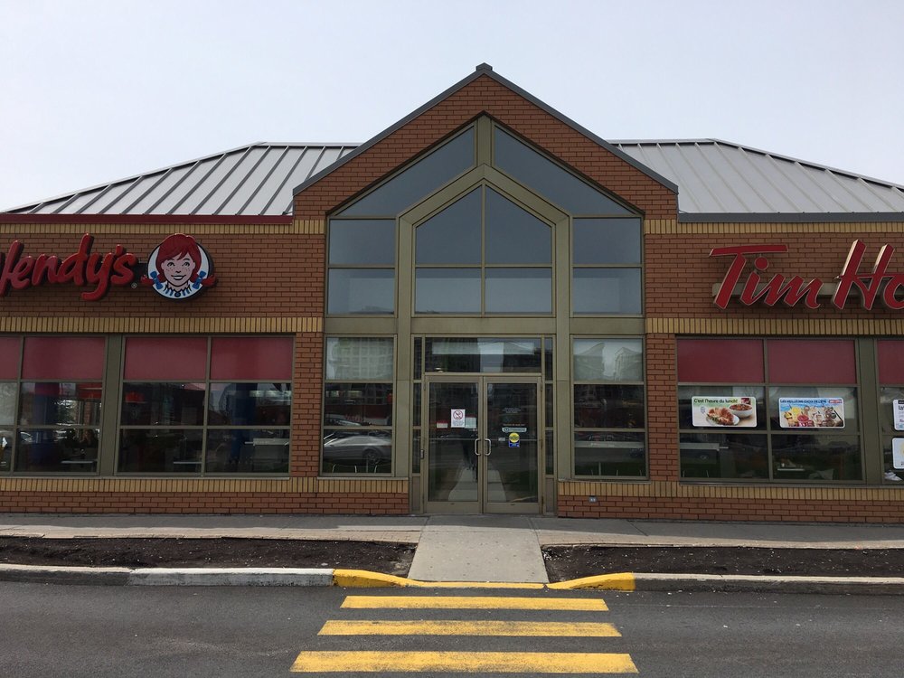 WENDY’S - Updated September 2025 - 7340 Decarie Blvd, Montreal, Quebec ...