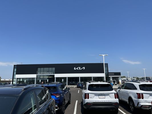 AUFFENBERG KIA - Updated December 2025 - 67 Photos & 85 Reviews - 1155 ...