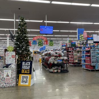 WALMART SUPERCENTER - Updated March 2025 - 66 Photos & 61 Reviews - 820 ...