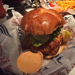 CHICKIE’S & PETE’S - 628 Photos & 659 Reviews - 1526 Packer Ave ...