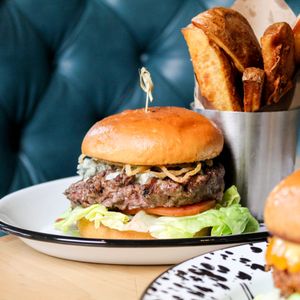 CARDOZO’S PUB - Updated December 2025 - 41 Photos & 123 Reviews - 170 W ...