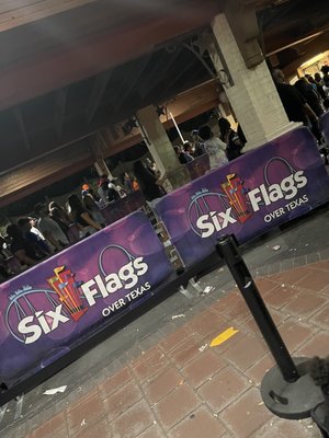FRIGHT FEST: SIX FLAGS - Updated November 2025 - 17 Photos & 55 Reviews ...