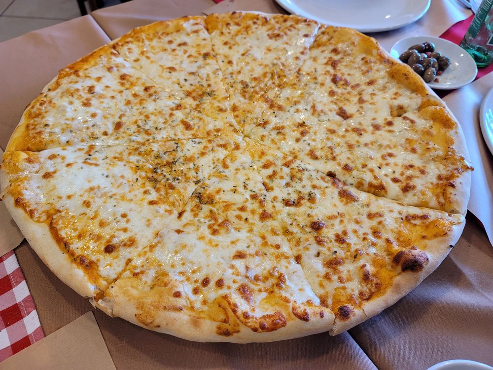 PIZZA MOMENTS II - 11 Photos - Estr. Alternativa do Caniço, Caniço ...