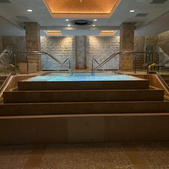 QUA BATHS AND SPA - Updated January 2025 - 342 Photos & 808 Reviews ...