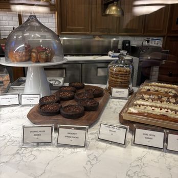 CHEZ BON BON - Updated July 2025 - 371 Photos & 81 Reviews - 2777 S Las ...