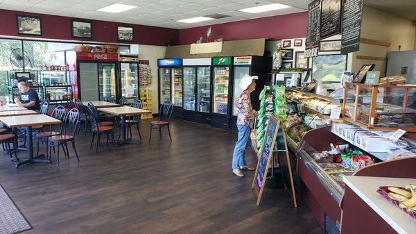 ULIA’S DELICATESSEN - 116 Photos & 160 Reviews - 130 Stony Point Rd ...