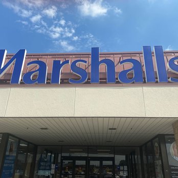 MARSHALLS - Updated November 2025 - 32 Photos & 47 Reviews - 4612 W ...