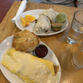 COLOSSAL CAFE - Updated March 2025 - 309 Photos & 390 Reviews - 2315 ...