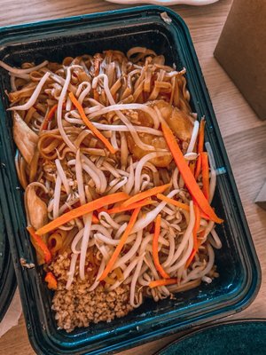 BAN CHOK DEE THAI CUISINE-MAPLE RIDGE - Updated June 2024 - 136 Photos ...