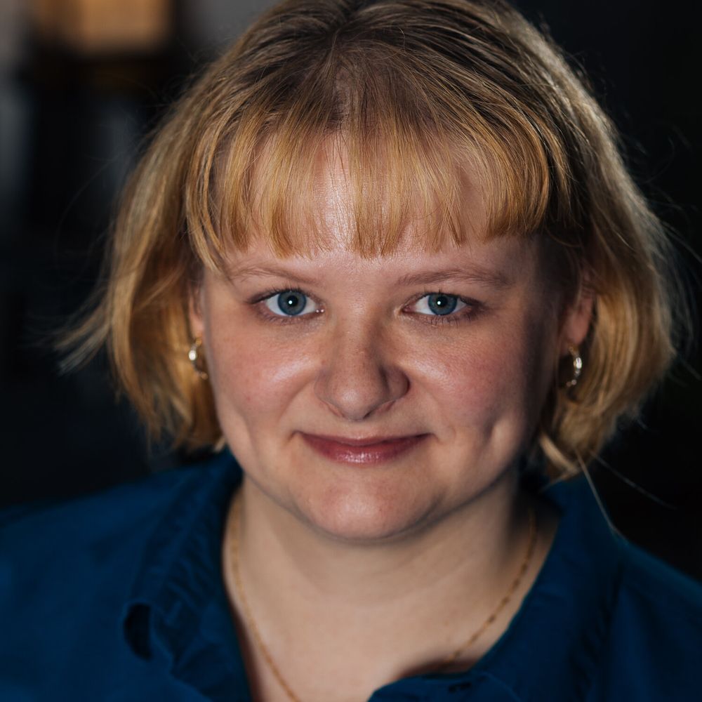 Kay Frame's Instagram, Twitter & Facebook on IDCrawl