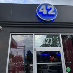 42 BAR AND GRILL - Updated October 2025 - 136 Photos & 47 Reviews - 327 ...