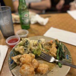 HUG GRILL BUFFET - Updated June 2025 - 206 Photos & 122 Reviews - 885 ...