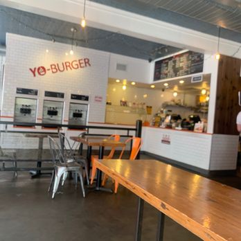 YO-BURGER - Updated May 2024 - 252 Photos & 300 Reviews - 3726 ...
