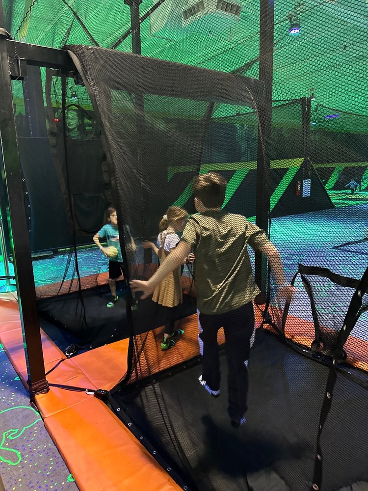 LAUNCH FAMILY ENTERTAINMENT PARK - NOVI - Updated December 2025 - 22 ...