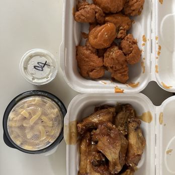 DETROIT WING COMPANY - Updated May 2026 - 81 Photos & 77 Reviews - 2004 ...