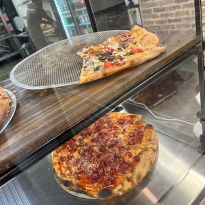 DOUGH HEAD PIZZA - 33 Photos & 24 Reviews - 833 Wharton St ...