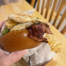 FRED’S BURGER - Updated July 2024 - 171 Photos & 202 Reviews - 2700 N ...